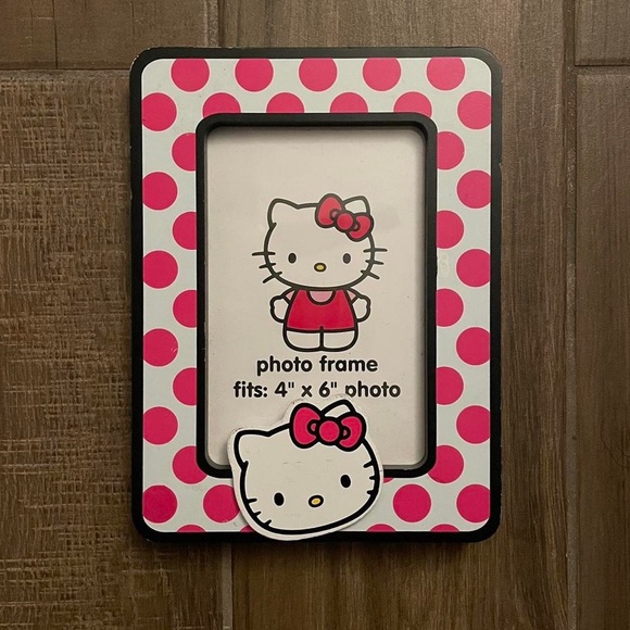 Hello Kitty | Other | Hello Kitty Sanrio 24 Photo Frame | Poshmark